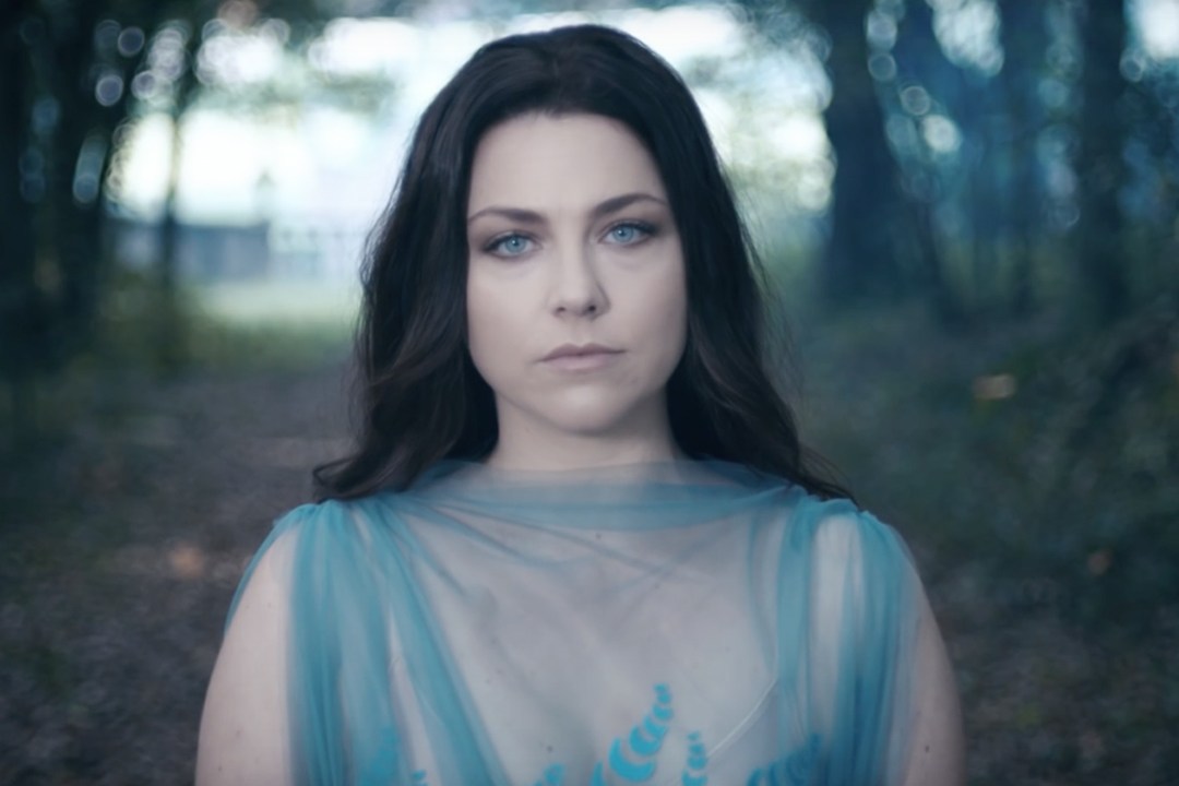 Evanescence’s Amy Lee Awarded $1 Million For Legal Fees In Dispute With ...