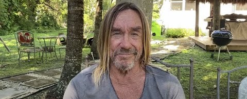 Iggy Pop Signs With Gold Tooth Records – Metal Anarchy